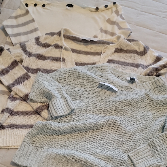 Sweaters | Bundle Of 3 Striped And Solid Womens Sweater Set | Poshmark